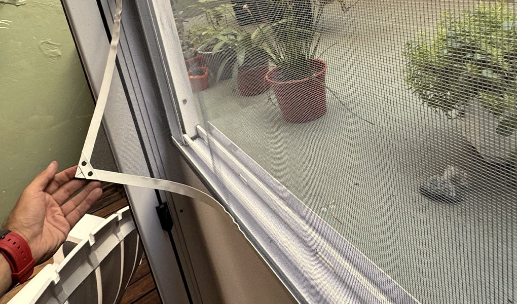 Mosquitero Magnético Flex Premium para Aberturas Corredizas con Babetas.